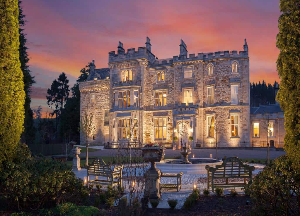 Castle Stays in Scotland: Live Like Royalty (Without Spending a Fortune)